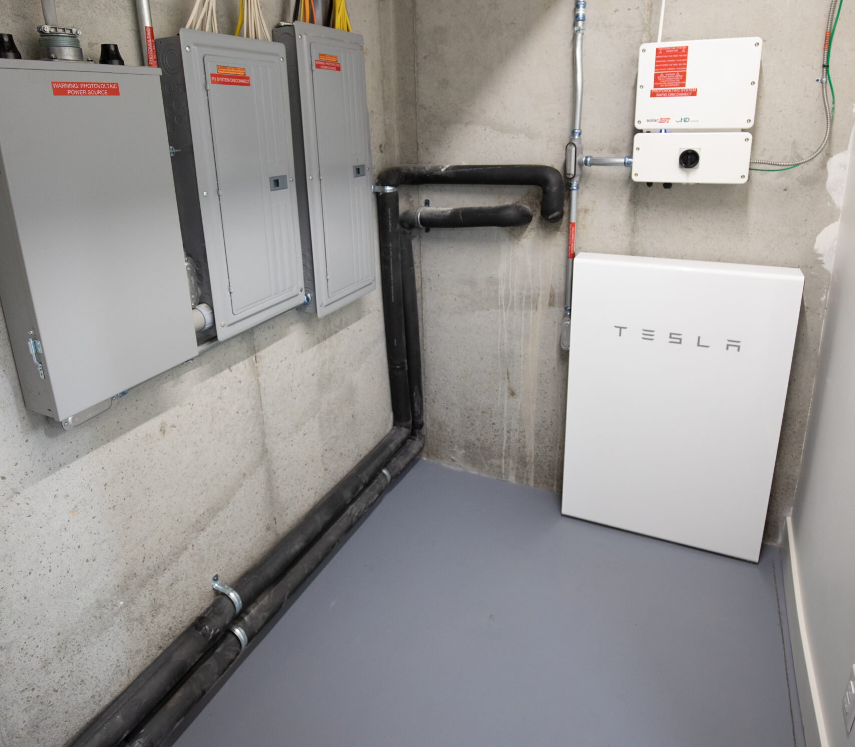 Solar Battery Storage - Tesla & FranklinWH | Solar Energy Solutions